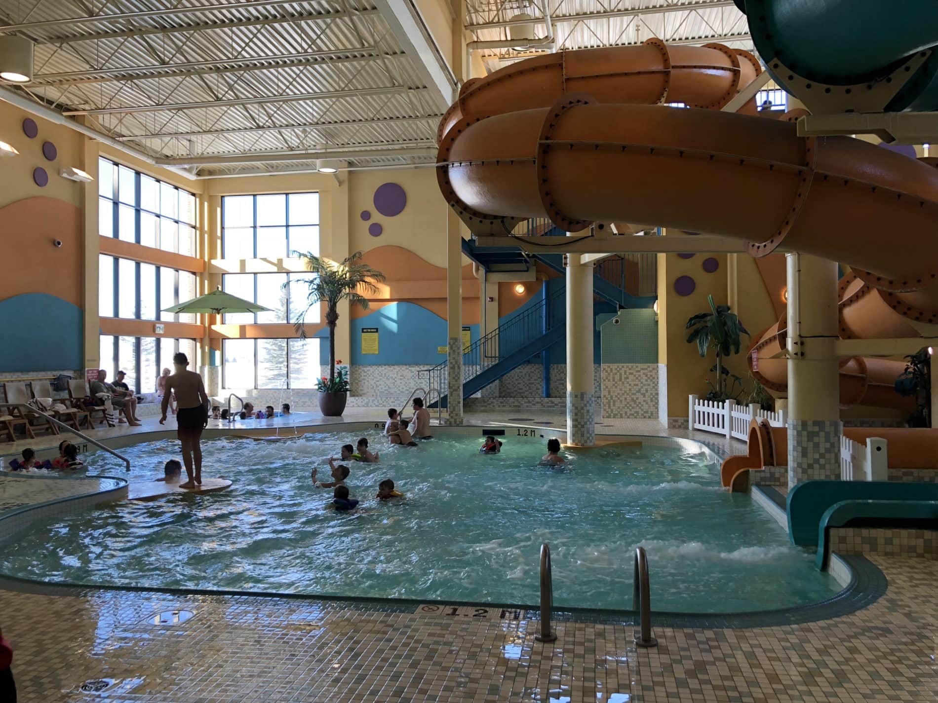 25+ Family-Friendly Calgary Hotel Pools With Waterslides (Mapped!)